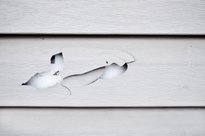 Wind Damage Siding: Should You Repair or Replace?