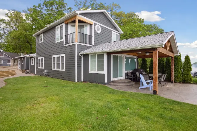 What Does Asbestos Siding Look Like? How to Identify It Safely
